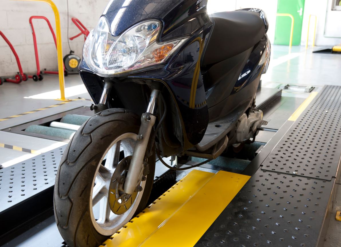Contrôle technique deux-roues : mise en place progressive à partir du ...